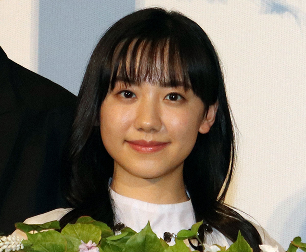 芦田愛菜 旅行の時の必需品を告白 意外な物にスタジオ驚き「えぇー!?」「えっ!?」（スポニチアネックス） - Yahoo!ニュース