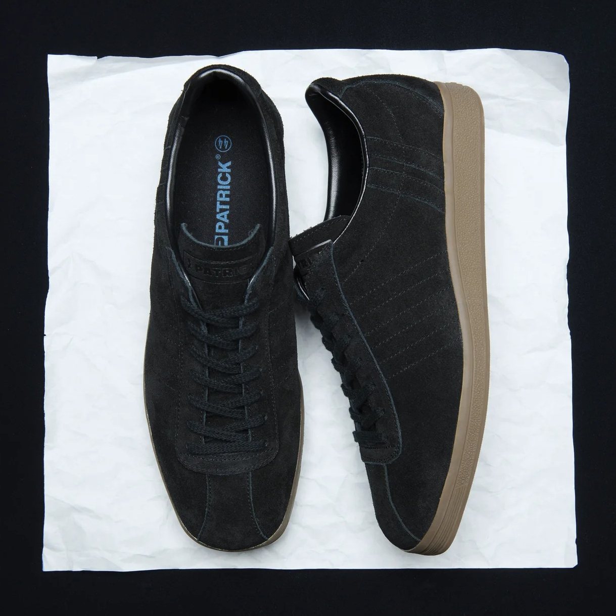 上品フォルム＆オールブラック仕様の別注パトリック「コテージ」【大人がこのスニーカーを買う理由｜小澤匡行】（UOMO） - Yahoo!ニュース