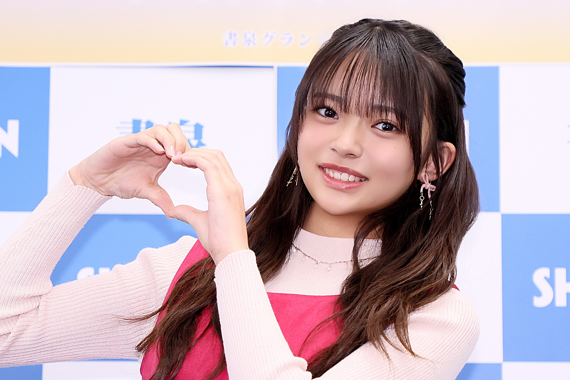 有村架純に憧れる17歳・小森香乃、初コメディーでおばけの小学生役に挑む「5年ぶりのランドセルにファンが喜んでくれた(笑)」（WEBザテレビジョン） - Yahoo!ニュース