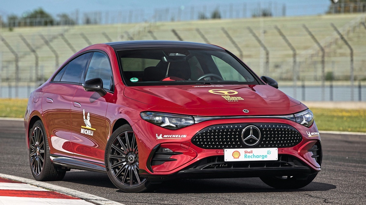 ゴールデンステアリングホイール2025 Auto Bild編集部賞50,000ユーロ（約900万円）未満部門は「メルセデス・ベンツ CLA」が受賞！（AUTO BILD JAPAN Web ...