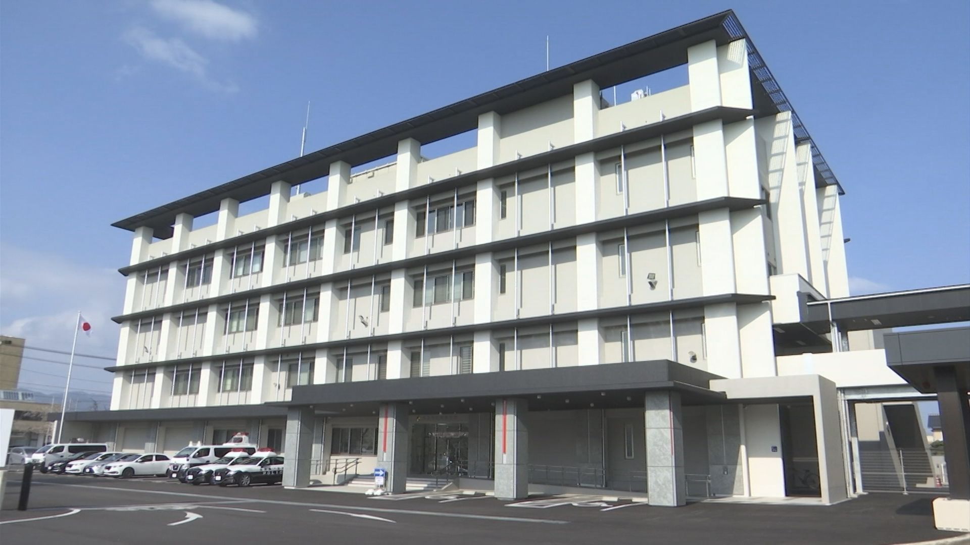 10代男性の全身を約2時間半にわたり殴る・蹴る暴行…中学生・高校生ら少年3人を逮捕 被害者は全身打撲に骨折など重傷（BSS山陰放送） - Yahoo!ニュース