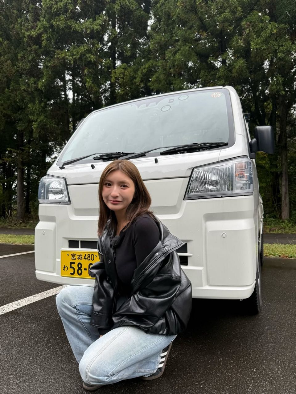 「こぼれそう」〝軽トラ女子〟三田悠貴グラビアショットに「やっぱめっちゃ凄いわ」「キュン、キュンのキューン」（西スポWEB OTTO！） - Yahoo!ニュース