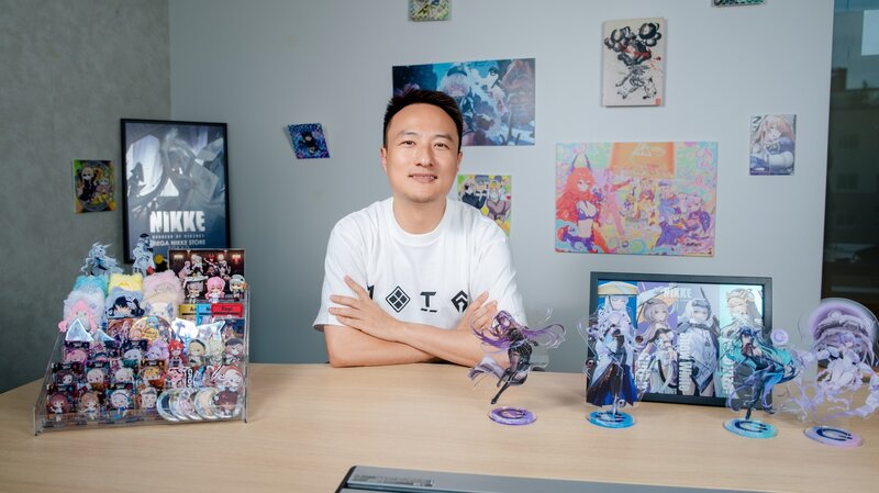 『勝利の女神：NIKKE』「クイーン002」は既に登場していた!? “ニケ創造の謎”に迫る展覧会や地上コンテンツなどをリード・ルー氏に直撃【インタビュー】（インサイド） - Yahoo!ニュース