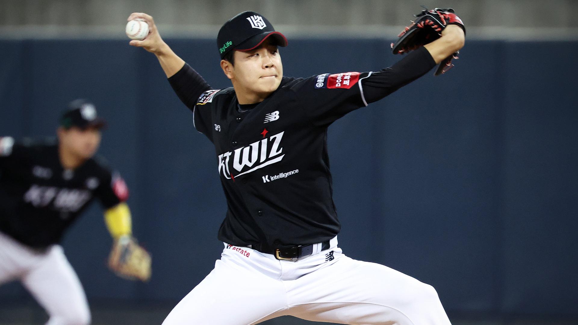 1点リードの8回に強打者3人を24歳右腕が空振り三振斬り KTが連敗を6で止める＜韓国KBOリーグ＞（室井昌也） - エキスパート - Yahoo!ニュース
