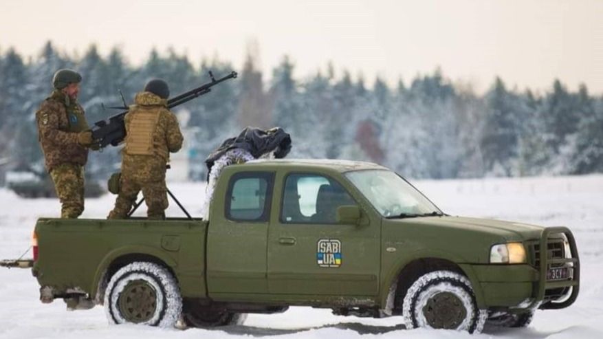 ウクライナ軍「アンチ・シャハド」部隊「移動式ドローン迎撃車」から重機関銃でイラン製軍事ドローンに乱射(佐藤仁) エキスパート