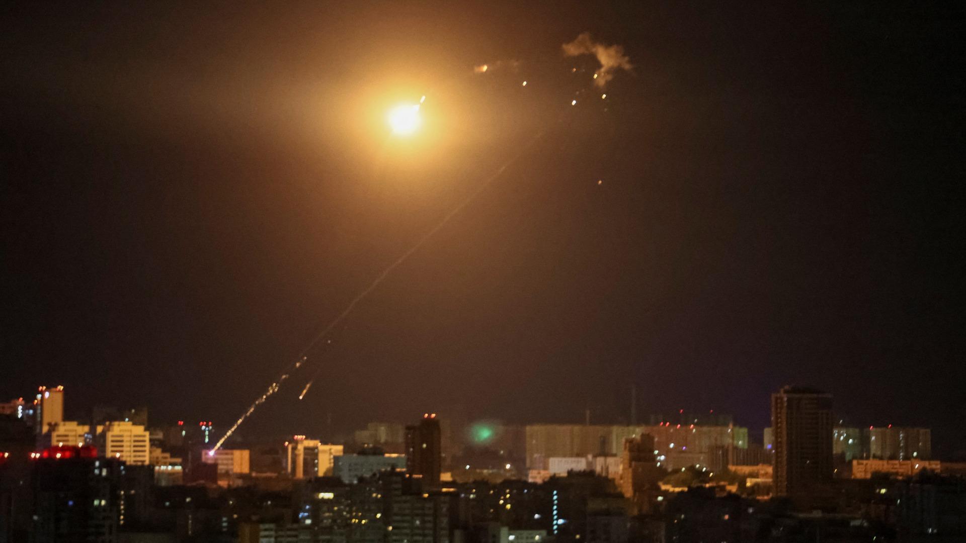 ウクライナ軍、ドイツ政府提供の対空戦車「ゲパルト」で夜にイラン製軍事ドローン「シャハド」破壊(佐藤仁) エキスパート Yahoo ニュース