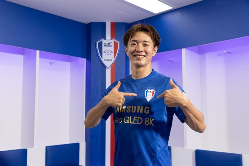 ユニ着用写真も特別入手!! 元サッカー日本代表の齋藤学、Kリーグ ユニ着用写真も特別入手!! 元サッカー日本代表の齋藤学、Kリーグ